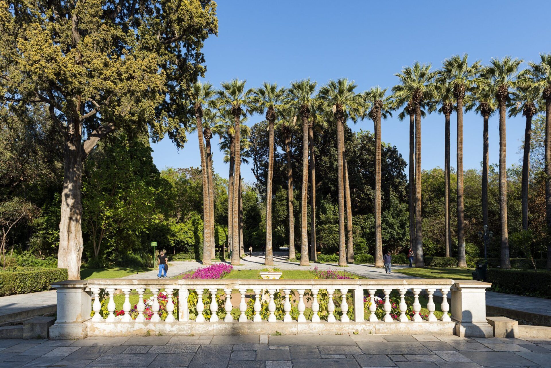 A Full-day Shore Excursion in Athens from Piraeus