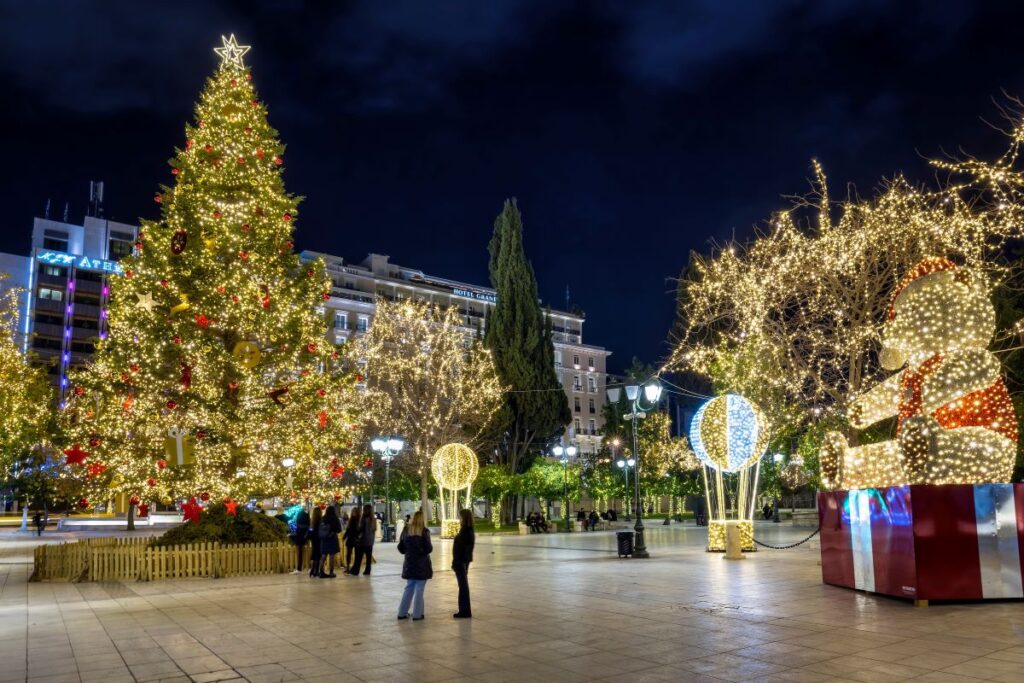 The most wonderfully Christmas decorated walk in Athens
